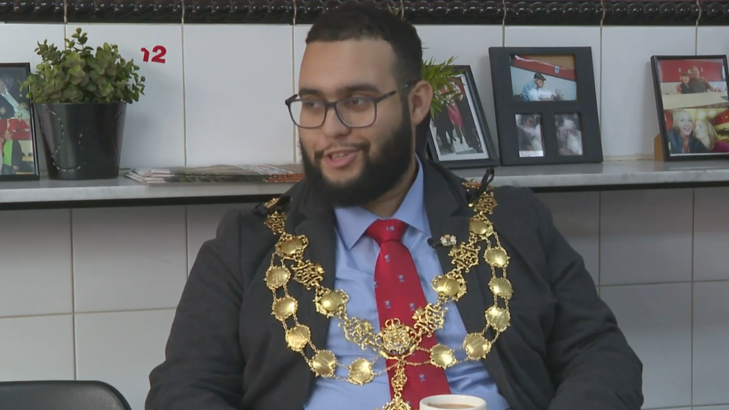 Moroccan-British Man Elected Westminster City’s First Muslim Lord Mayor ...