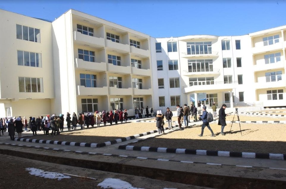 Taliban bans teaching of Jafari jurisprudence at Bamiyan University ...