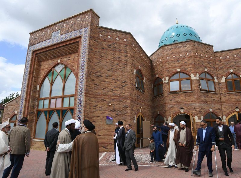 Shia Muslims in England celebrate opening of new Husseini Islamic ...