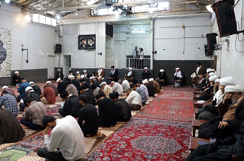 The house of Grand Ayatollah Shirazi commemorates the Special ...