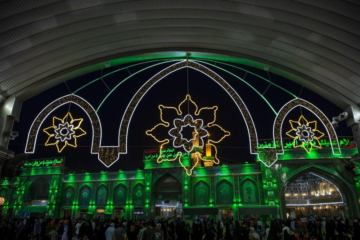 Streets leading to the Two Holy Shrines in Karbala decorated with light ...