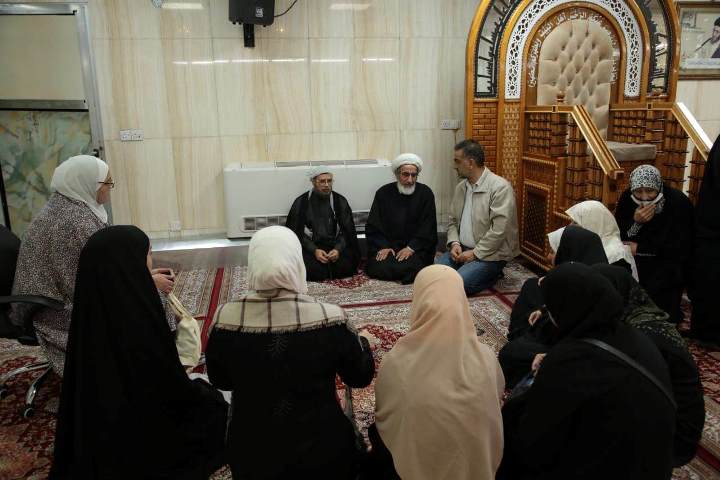 The Quranic Preaching Center honors those who regularly attended the ...