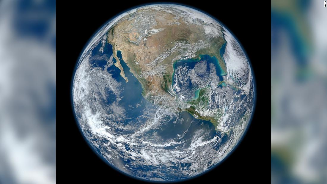 Earth's innermost layer is a 400-mile-wide ball of iron, new study ...