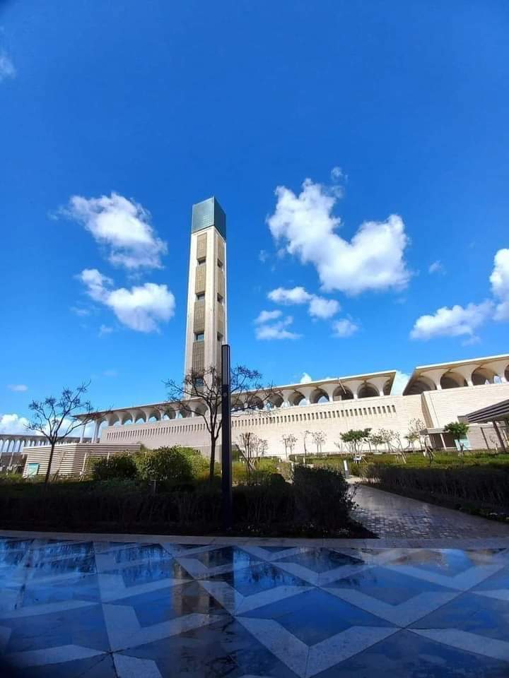 Algeria inaugurates world's third-largest mosque ahead of blessed month ...