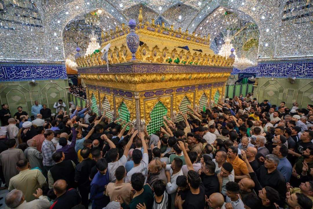 Shias revive last Friday night of Holy Ramadan at Imam Hussein Holy ...