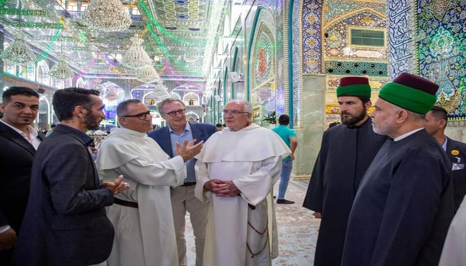 Christian delegation visits Holy Shrine of Imam Hussein, sees unique ...
