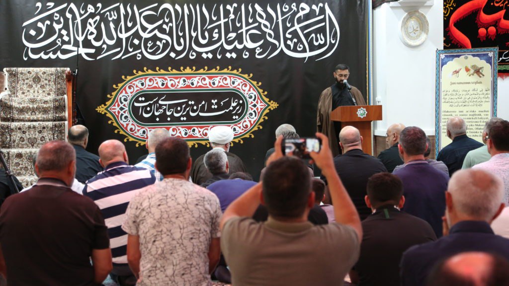 Shia Muslims in Moscow observe beginning of Holy Muharram 1446 AH ...