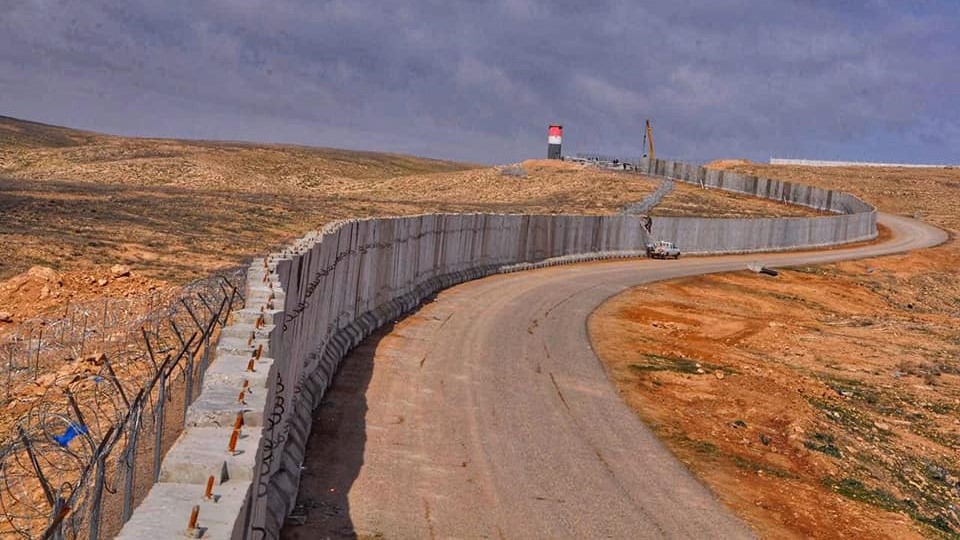 Iraq inaugurates 60 km security wall on Syrian border - Shia Waves