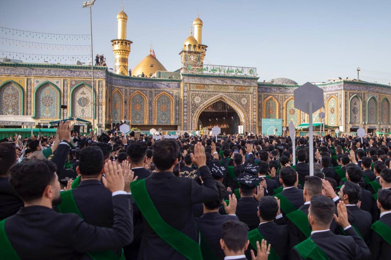 5,000 Iraqi graduates take oath at Al-Abbas Holy Shrine in Iraq's Holy ...